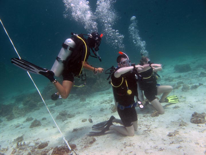 Advanced Adventurer Course on Koh Lanta with Dive & Relax